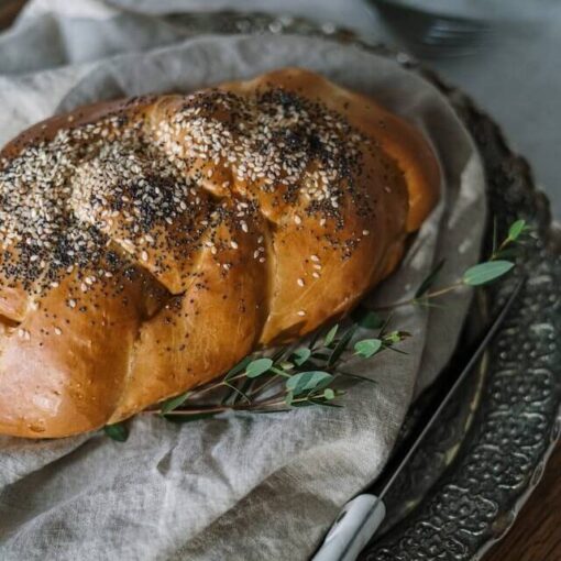 Shabbat in Judaism: The Jewish Sabbath Holiday, Its Meaning